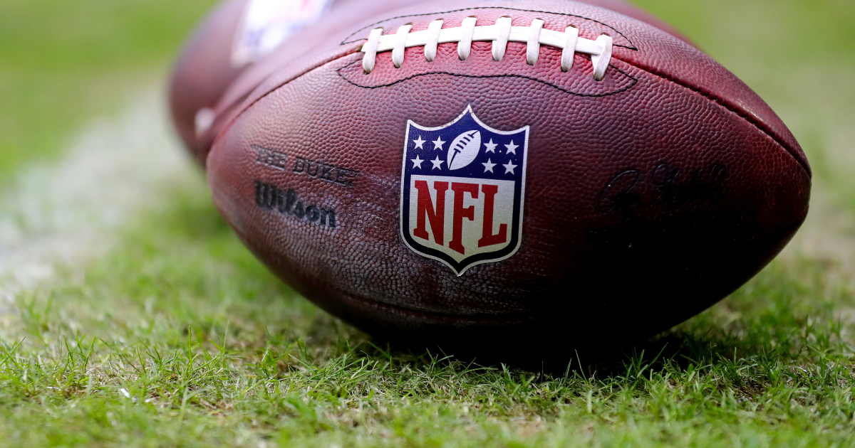 31-Year-Old Super Bowl Champion Reportedly Placed in Hospice: ‘It’s Not ...