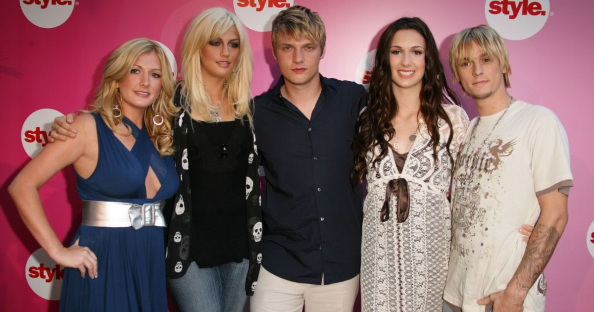 Aaron Carter’s Twin Sister Opens Up About His Addiction — Independent ...
