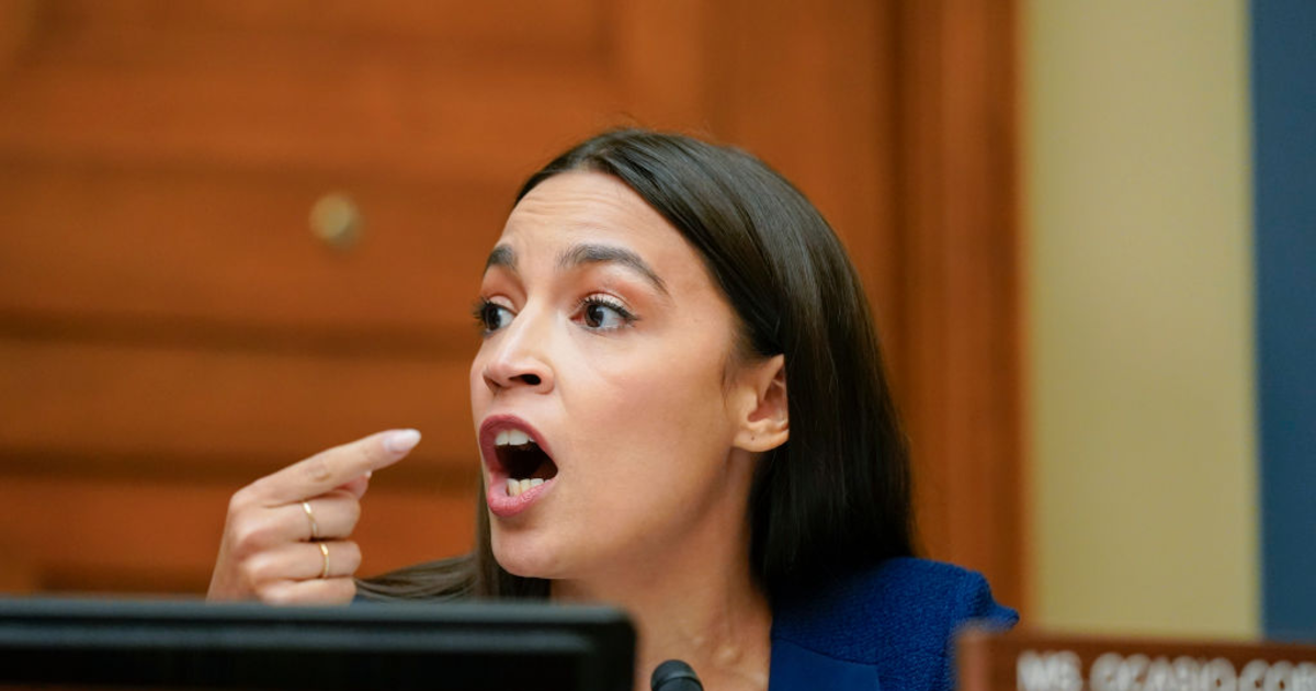 This ‘Dumb S***’ Will Cost Us the House: AOC Blasted by Dem Mastermind ...