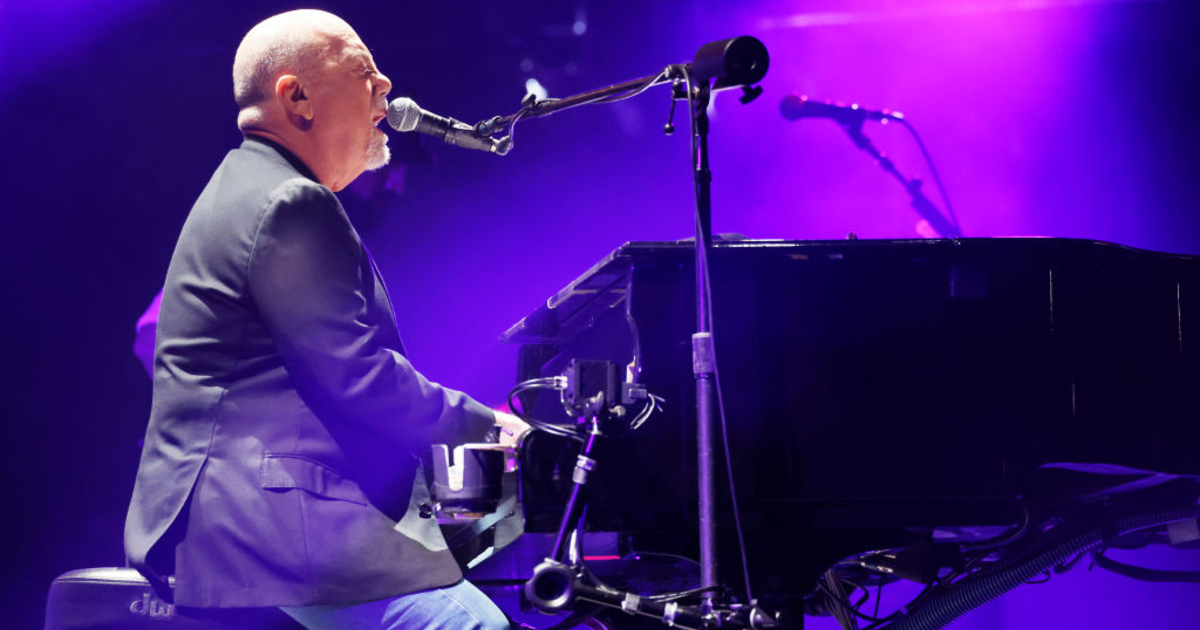 Billy Joel Teases First New Single Release in 17 Years — Independent ...