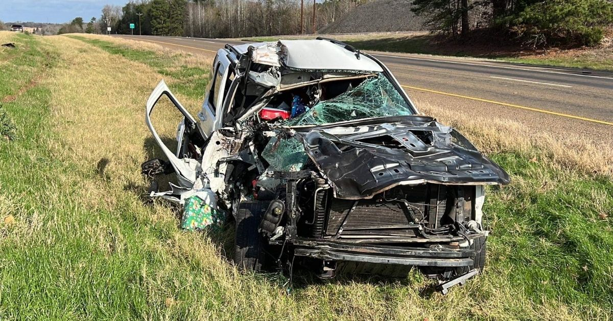 'Christmas Miracle': No One Seriously Injured After 'Major Vehicle ...