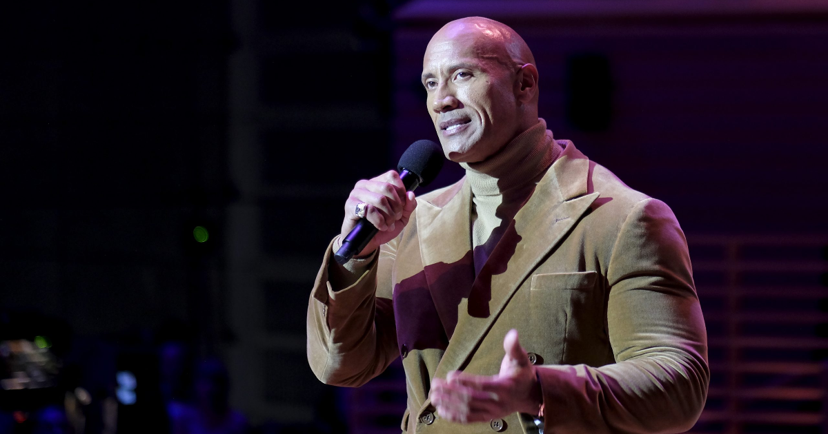 ‘We Won’t Use Real Guns at All’: Dwayne Johnson Reacts to Fatal ...