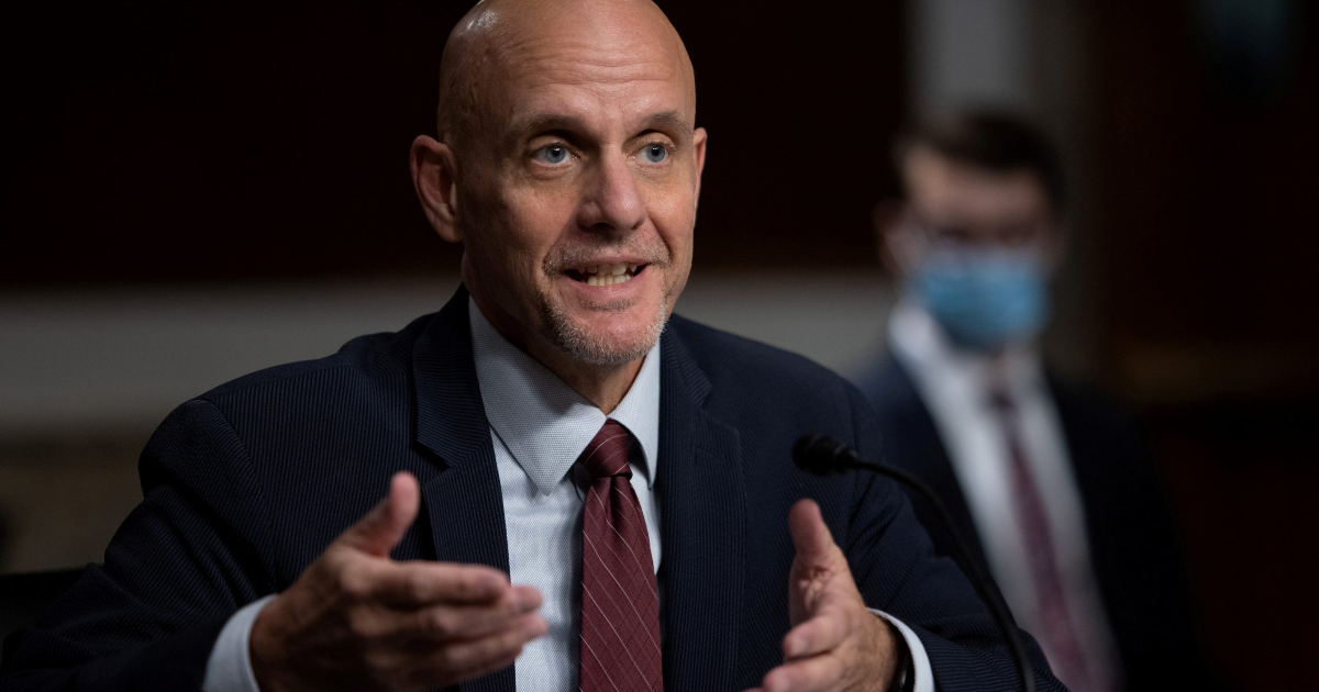 Exclusive: FDA Chief Had ‘Robust Discussion’ With White House About ...
