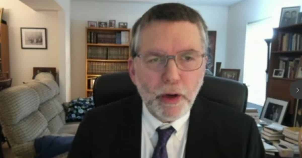 Federal Officials Identify Over 500 'Scientists of Concern,' Many with ...