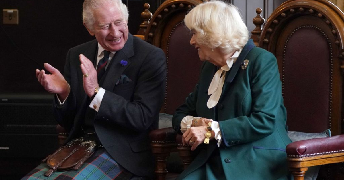 First Official Portrait of King Charles with Camilla Revealed: There's ...