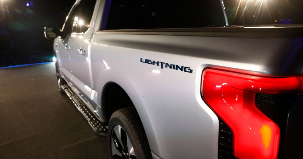 A Ford Electric Truck Can Power Your Home, But These Journalists Found ...
