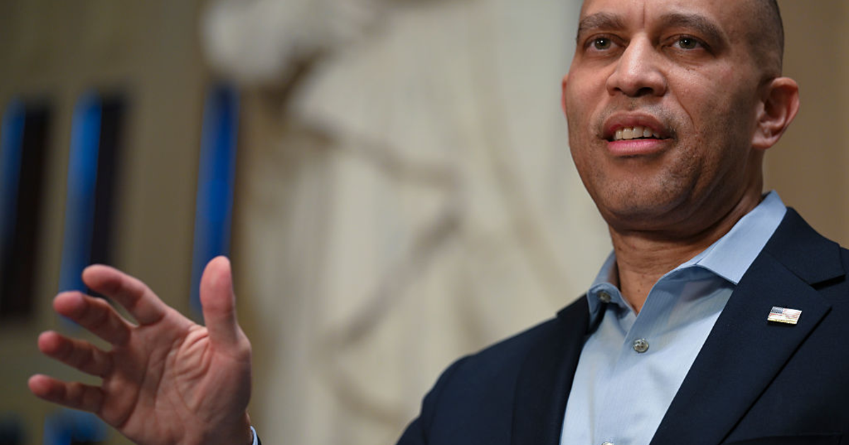 Hakeem Jeffries Says SNAP Funding Cliff Won’t Force Democrats to End ...