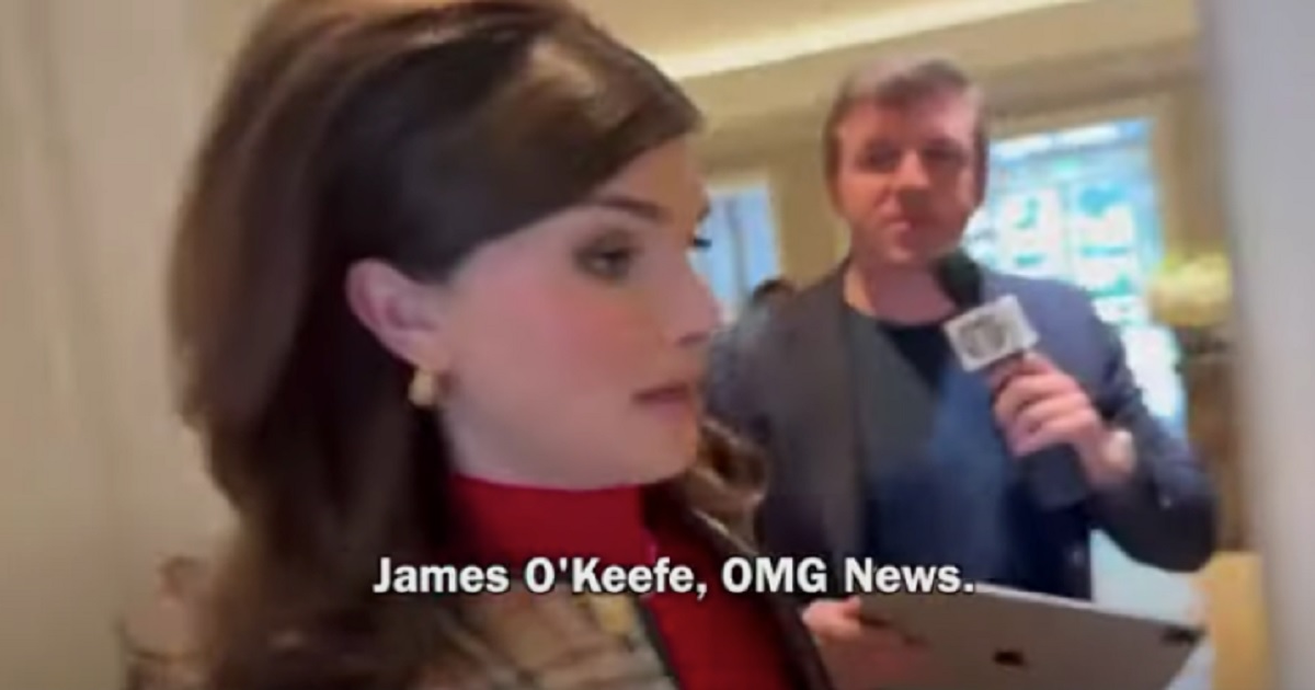 James O’Keefe Confronts Bud Light’s Dylan Mulvaney After Trans Activist ...