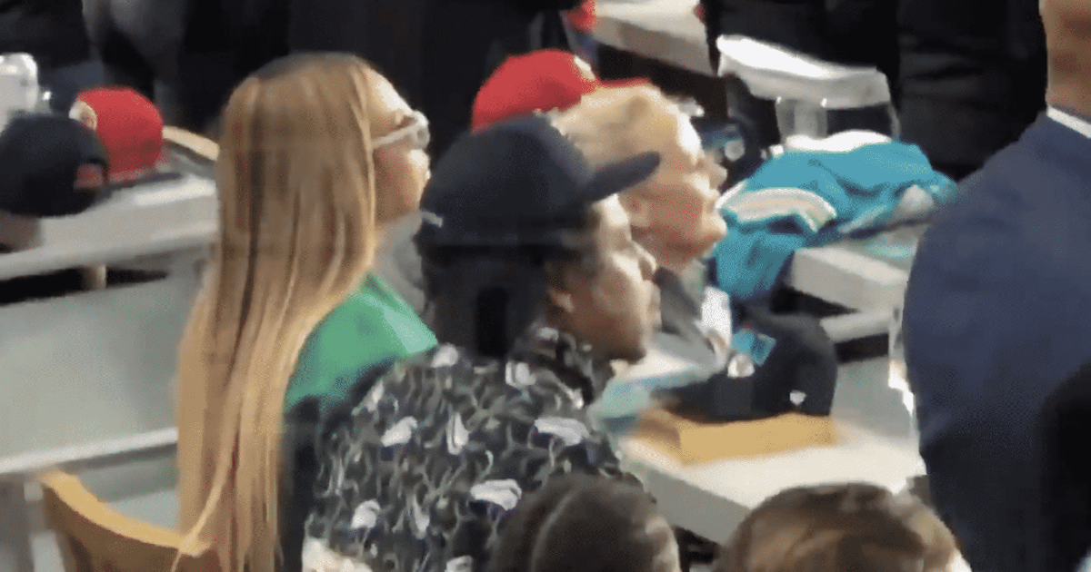 Jay-Z Says He Was Not Making a Political Statement by Sitting During ...