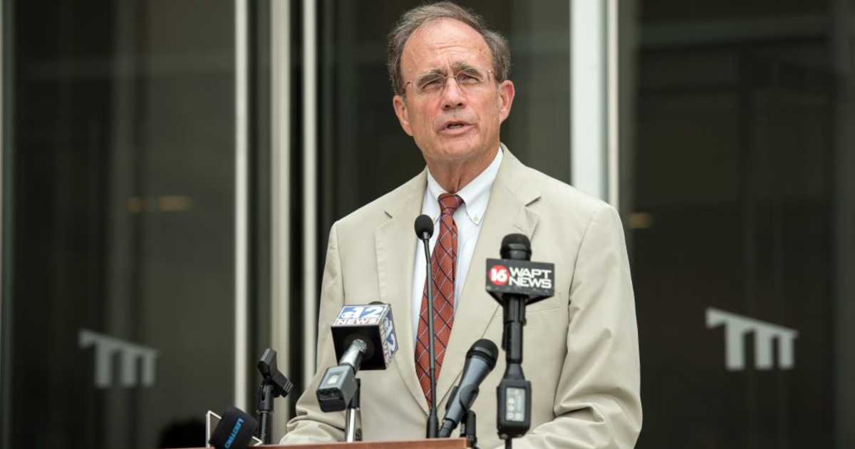 Mississippi Lt. Gov. Delbert Hosemann Collapses During Senate Session ...