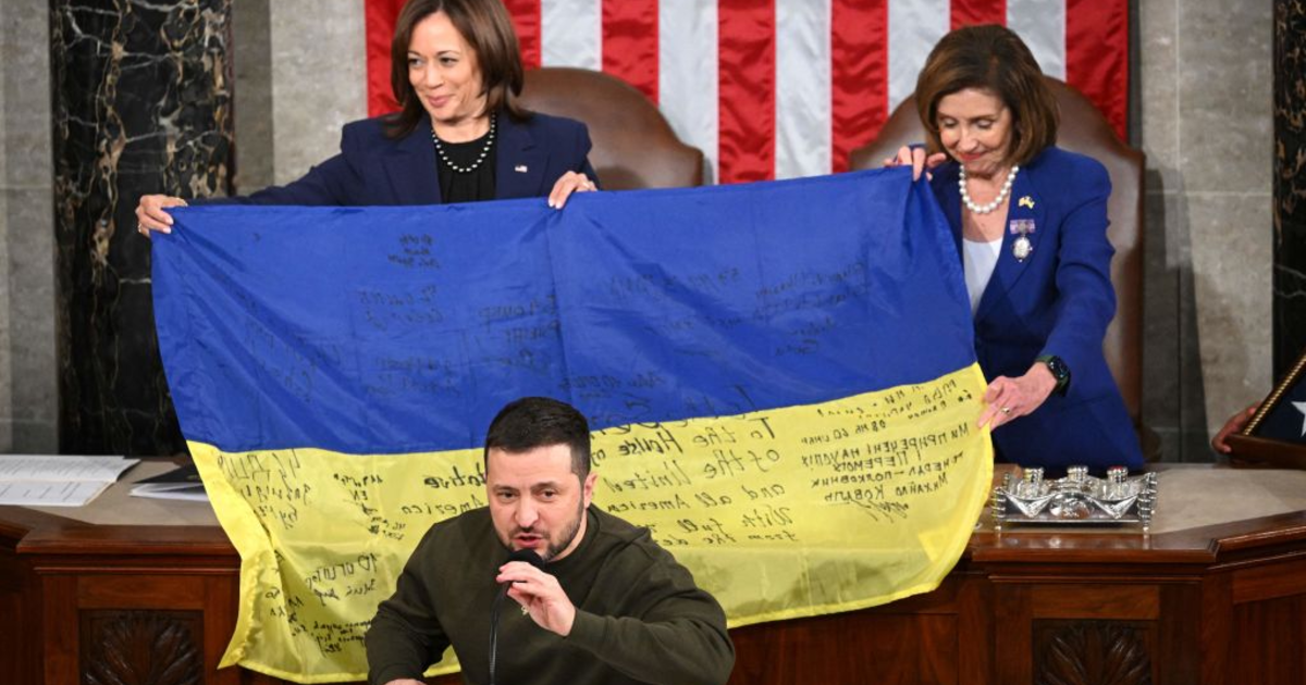 Rep. Thomas Massie Skips Zelenskyy’s Speech: Gives Stinging Response ...
