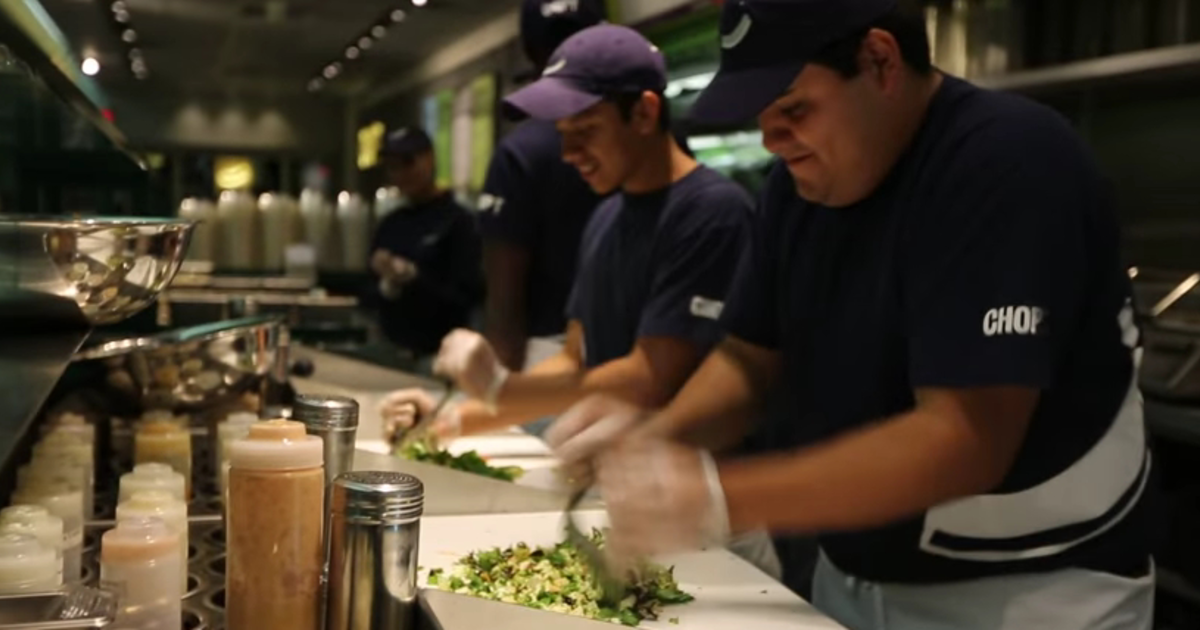 Restaurant Chain Sued After Woman Allegedly Received Salad With ‘Human ...