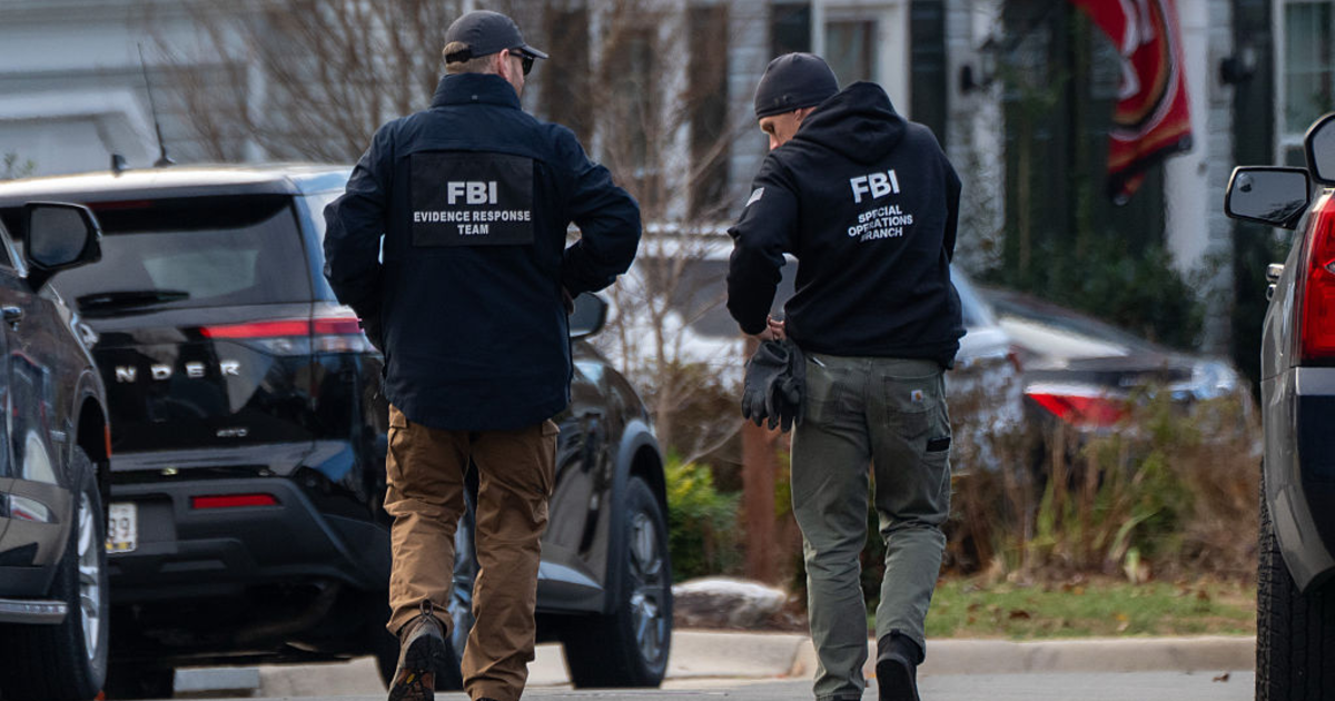 Sources: DC Pipe Bomb Suspect Told FBI 2020 Election was Stolen ...