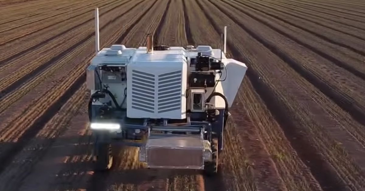 Strange New Farm Implement Seen Rolling Over Crops – Farmers Will Love ...