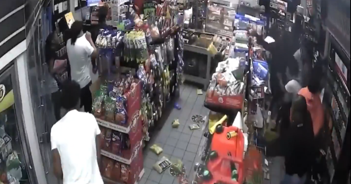 Teen Mob Trashes Sacramento Gas Station Store — Independent Journal Review