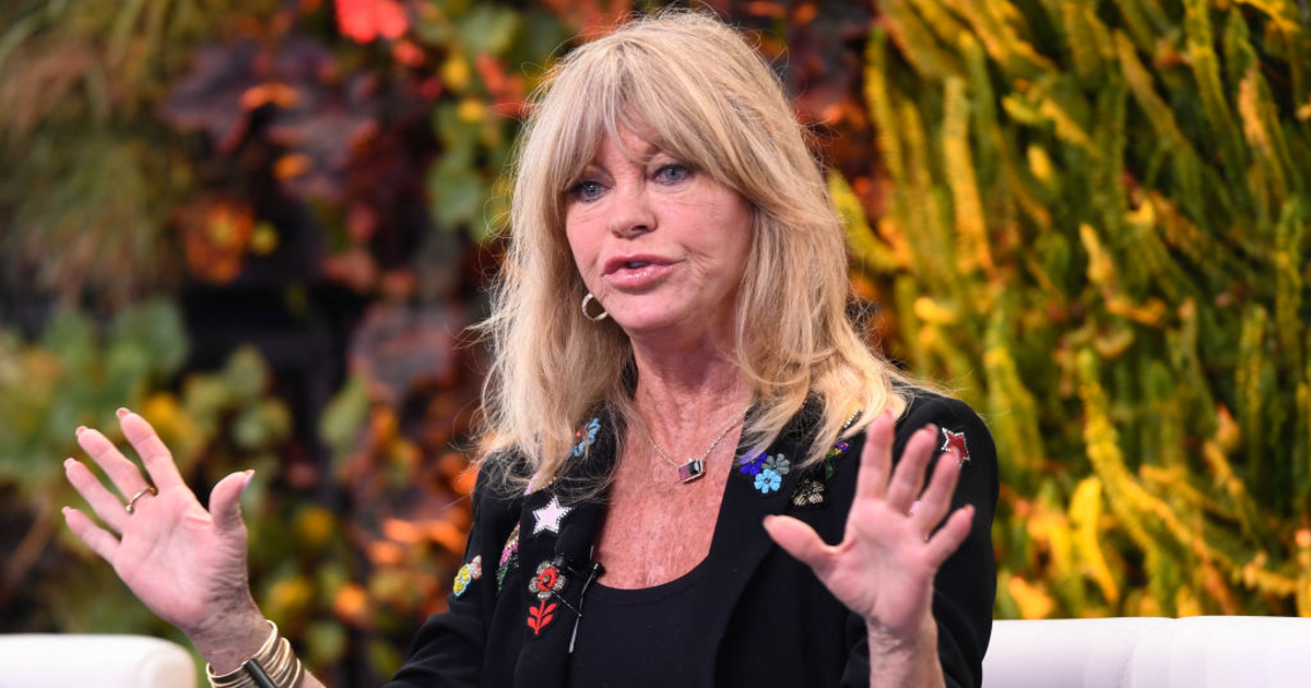 ‘There’s Mistrust Everywhere’: Goldie Hawn Speaks Out Against Cancel ...