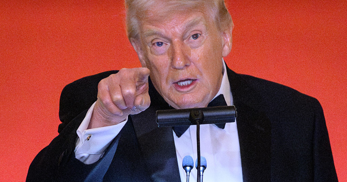 Trump Blasts Supreme Court on Tariff Ruling, Predicts Same for ...