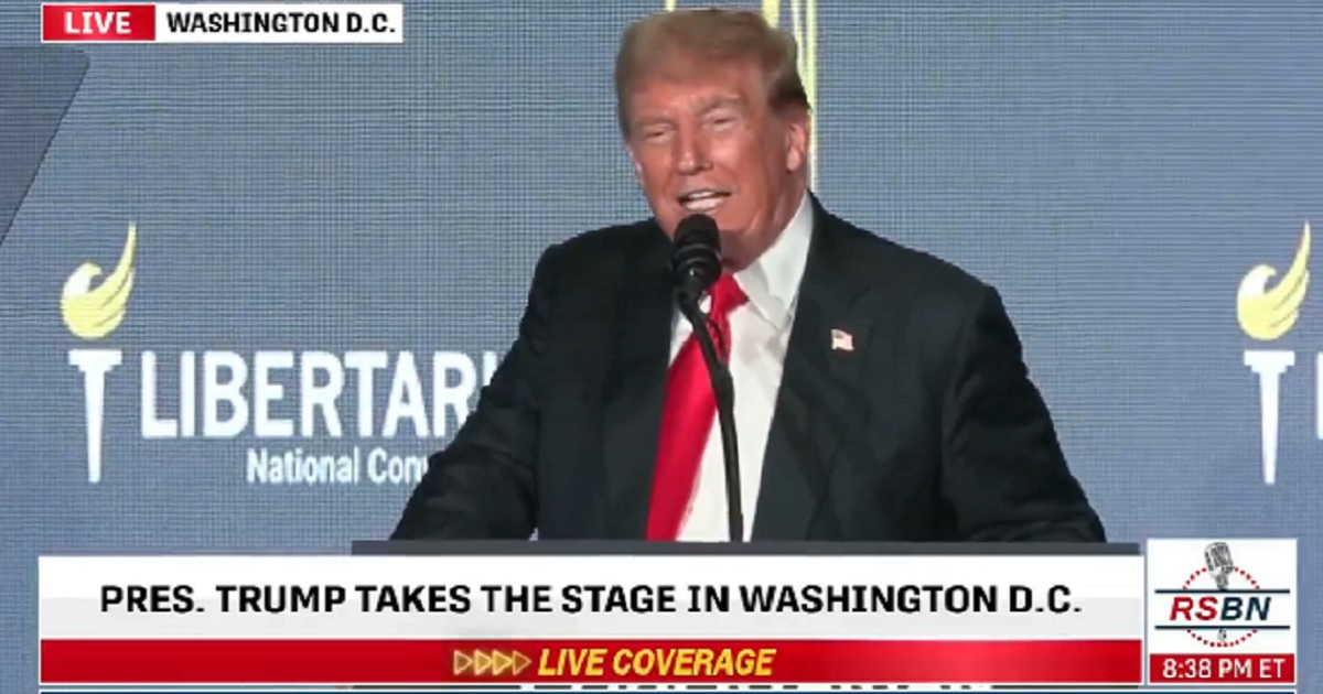 Watch: Trump Defies Crowd, Takes On Libertarians at Their Own ...