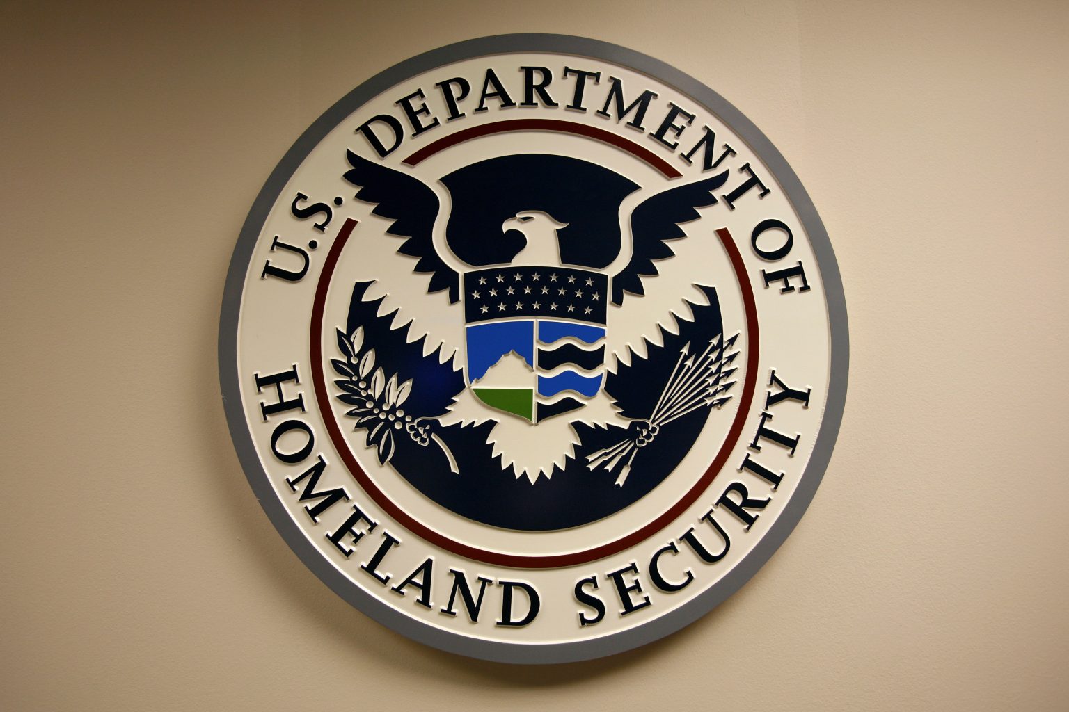 US Homeland Security To Investigate Domestic Extremism in Its Ranks