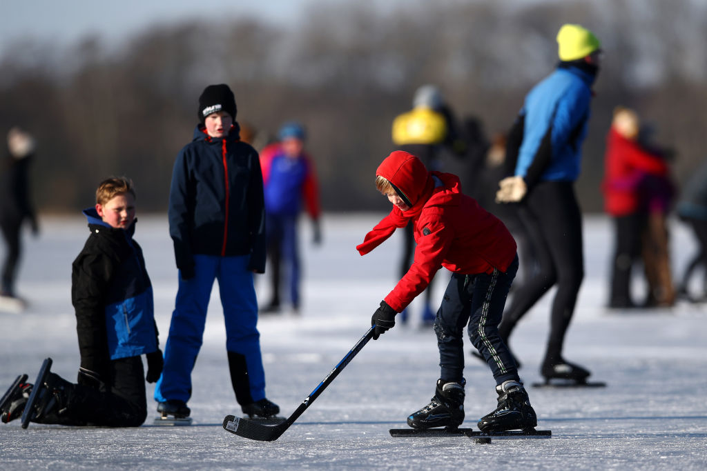 More Than 100 People Left Sick After Carbon Monoxide Build-Up at Ice Rink