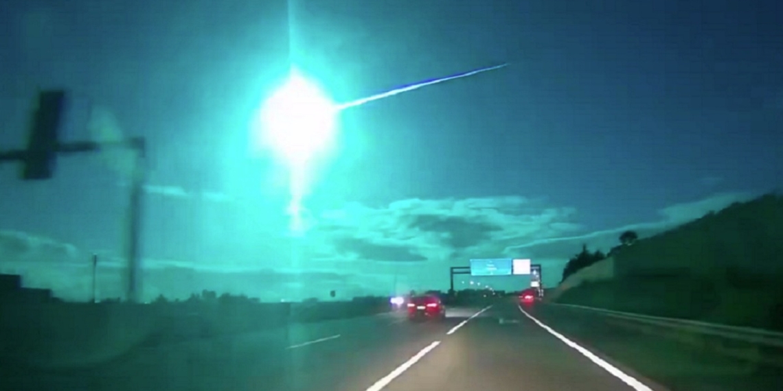 Incredible Footage: Blazing Blue Meteor Caught on Camera as it Streaks ...